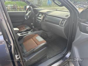 Pelēks Ford Ranger 2018 Kuresāre, ar dzinēja tilpumu 3.20 L un nobraukumu 178 tūkst. km par 18600 €, foto 10 vietnē AUTOMOTO.COM.LV