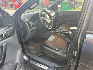 Pelēks Ford Ranger 2018 Kuresāre, ar dzinēja tilpumu 3.20 L un nobraukumu 178 tūkst. km par 18600 €, foto 12 vietnē AUTOMOTO.COM.LV