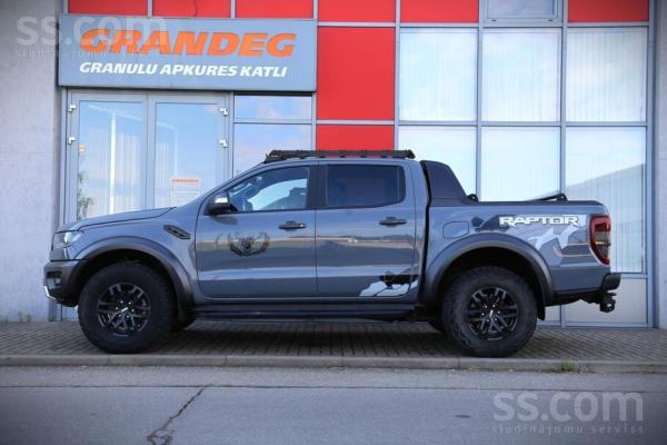 Grey Ford Ranger 2020 in Riga, with an engine capacity of 2.00 L and mileage of 0 thousand km for 28995 €, photo 2 on AUTOMOTO.COM.LV