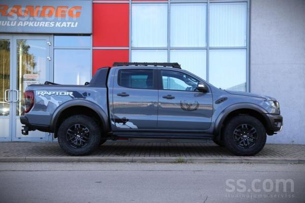 Grey Ford Ranger 2020 in Riga, with an engine capacity of 2.00 L and mileage of 0 thousand km for 28995 €, photo 3 on AUTOMOTO.COM.LV