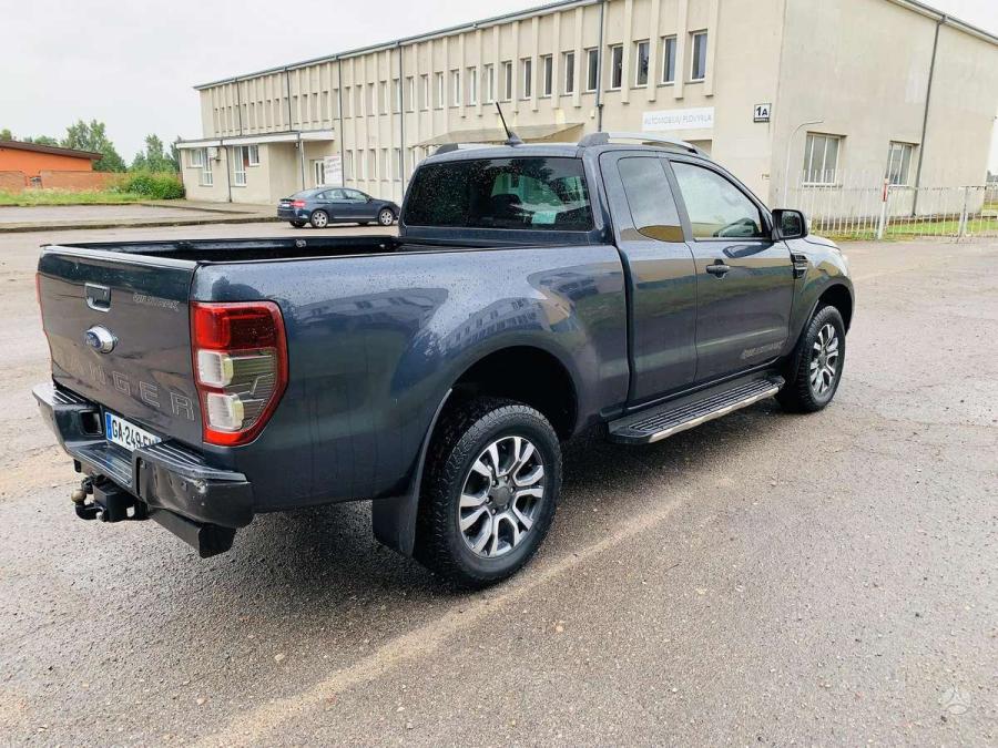 Grey Ford Ranger 2021 in Taurage, with an engine capacity of 2.00 L and mileage of 97 thousand km for 17800 €, photo 5 on AUTOMOTO.COM.LV