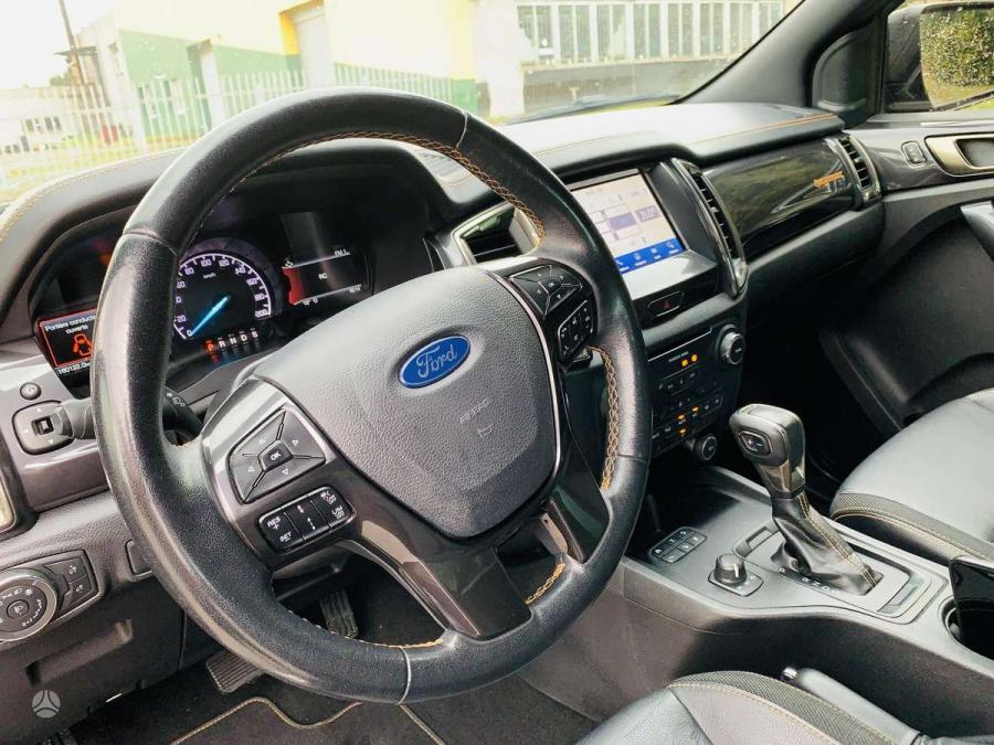 Grey Ford Ranger 2021 in Taurage, with an engine capacity of 2.00 L and mileage of 97 thousand km for 17800 €, photo 8 on AUTOMOTO.COM.LV
