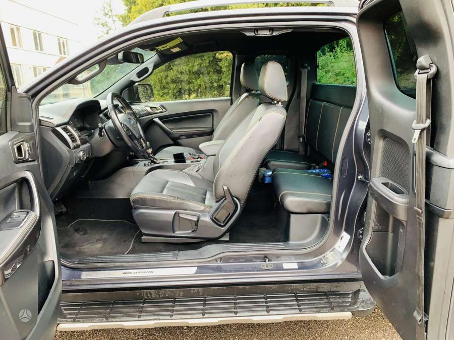 Grey Ford Ranger 2021 in Taurage, with an engine capacity of 2.00 L and mileage of 97 thousand km for 17800 €, photo 9 on AUTOMOTO.COM.LV