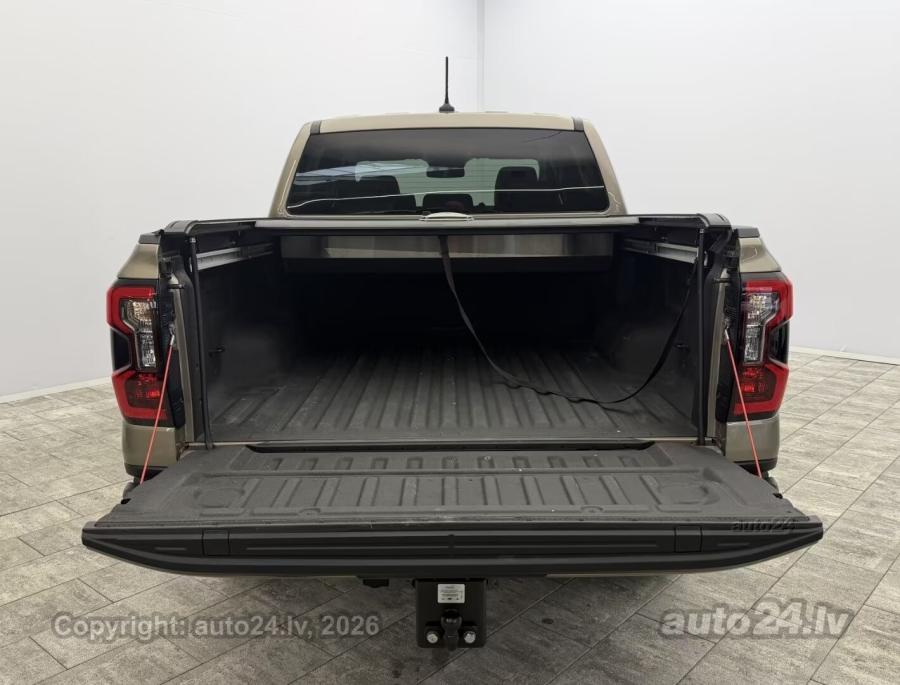 Grey Ford Ranger 2023 in Tallinn, with an engine capacity of 2.00 L and mileage of 55 thousand km for 49990 €, photo 9 on AUTOMOTO.COM.LV