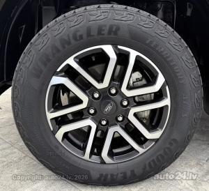 Grey Ford Ranger 2023 in Tallinn, with an engine capacity of 2.00 L and mileage of 55 thousand km for 49990 €, photo 21 on AUTOMOTO.COM.LV