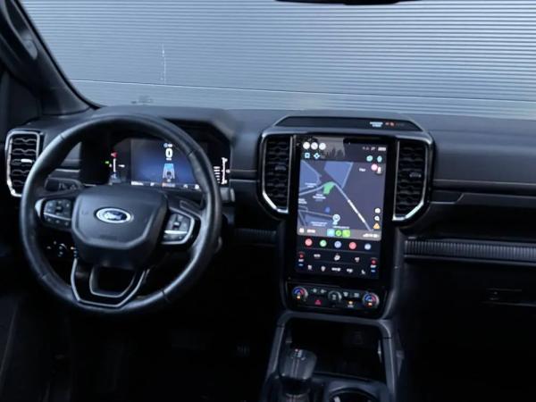 Grey Ford Ranger 2023 in Riga, with an engine capacity of 2.00 L and mileage of 84 thousand km for 41495 €, photo 8 on AUTOMOTO.COM.LV