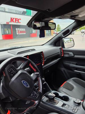 Grey Ford Ranger 2023 in Tallinn, with an engine capacity of 3.00 L and mileage of 75 thousand km for 46900 €, photo 7 on AUTOMOTO.COM.LV