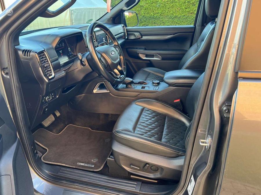 Grey Ford Ranger 2024 in Vilnius, with an engine capacity of 2.99 L and mileage of 42 thousand km for 49700 €, photo 26 on AUTOMOTO.COM.LV