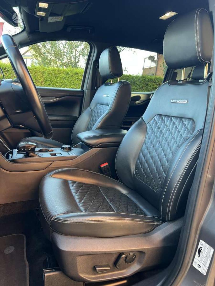 Grey Ford Ranger 2024 in Vilnius, with an engine capacity of 2.99 L and mileage of 42 thousand km for 49700 €, photo 30 on AUTOMOTO.COM.LV