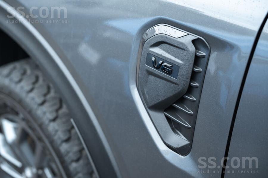 Pelēks Ford Ranger 2025 Rīga, ar dzinēja tilpumu 3.00 L un nobraukumu 48 tūkst. km par 46990 €, foto 31 vietnē AUTOMOTO.COM.LV