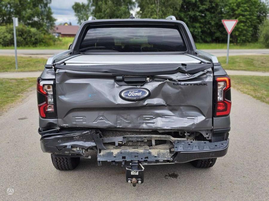 Grey Ford Ranger 2025 in Rokiskis, with an engine capacity of 2.99 L and mileage of 22 thousand km for 27500 €, photo 7 on AUTOMOTO.COM.LV