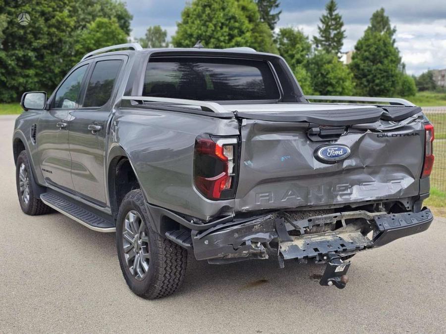 Grey Ford Ranger 2025 in Rokiskis, with an engine capacity of 2.99 L and mileage of 22 thousand km for 27500 €, photo 8 on AUTOMOTO.COM.LV