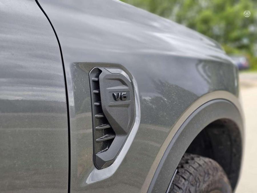 Grey Ford Ranger 2025 in Rokiskis, with an engine capacity of 2.99 L and mileage of 22 thousand km for 27500 €, photo 13 on AUTOMOTO.COM.LV
