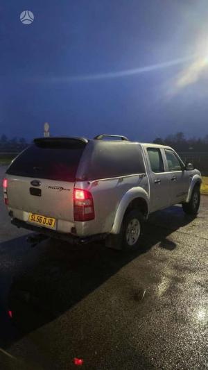 Grey Ford Ranger 2006 in Silute, with an engine capacity of 2.50 L and mileage of 230 thousand km for 3700 €, photo 4 on AUTOMOTO.COM.LV