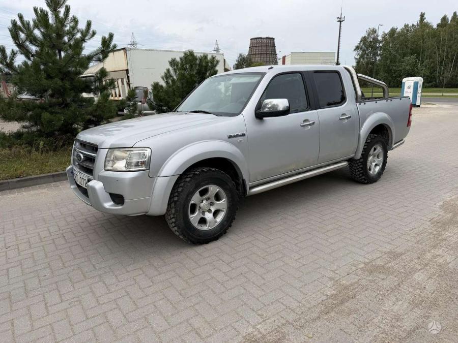 Pelēks Ford Ranger 2007 Kauņa, ar dzinēja tilpumu 2.50 L un nobraukumu 289 tūkst. km par 3550 €, foto 1 vietnē AUTOMOTO.COM.LV