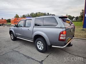 Pelēks Ford Ranger 2007 Jelgava, ar dzinēja tilpumu 2.50 L un nobraukumu 130 tūkst. km par 4150 €, foto 5 vietnē AUTOMOTO.COM.LV