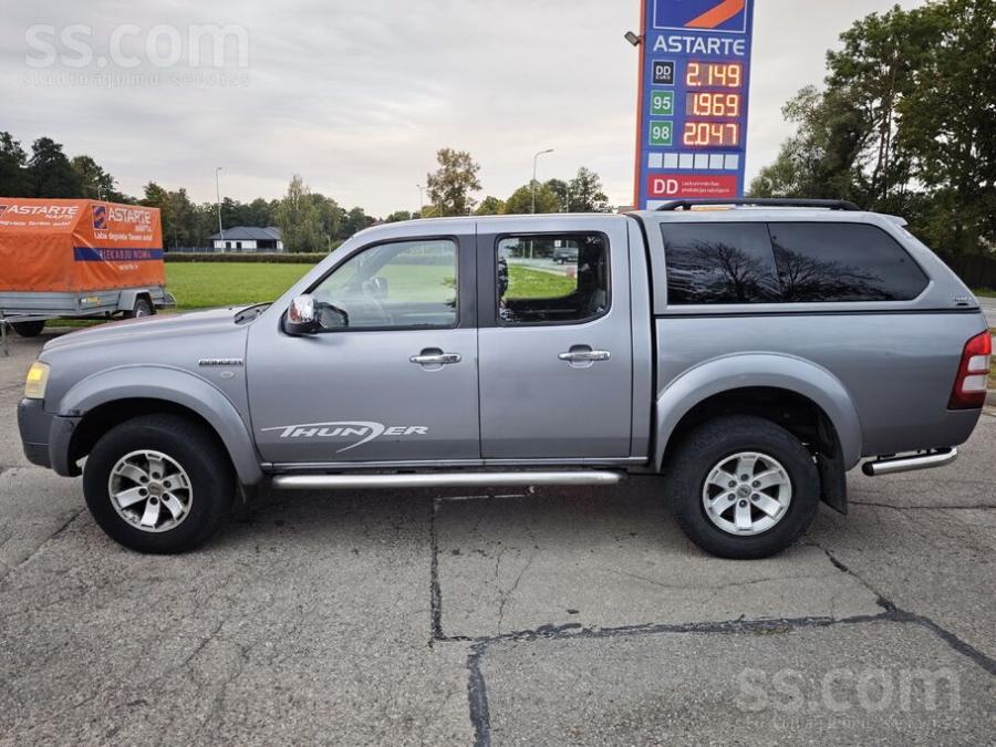 Pelēks Ford Ranger 2007 Jelgava, ar dzinēja tilpumu 2.50 L un nobraukumu 130 tūkst. km par 4150 €, foto 6 vietnē AUTOMOTO.COM.LV
