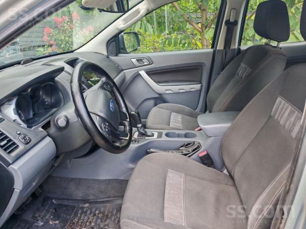 Grey Ford Ranger 2012 in Ogre, with an engine capacity of 2.20 L and mileage of 331 thousand km for 9500 €, photo 11 on AUTOMOTO.COM.LV