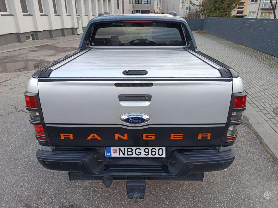 Pelēks Ford Ranger 2013 Mažeikiai, ar dzinēja tilpumu 3.20 L un nobraukumu 280 tūkst. km par 13500 €, foto 5 vietnē AUTOMOTO.COM.LV