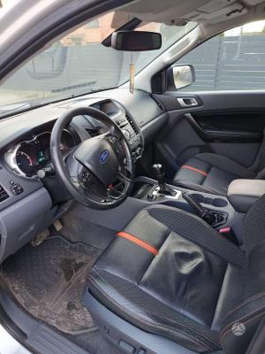 Pelēks Ford Ranger 2013 Mažeikiai, ar dzinēja tilpumu 3.20 L un nobraukumu 280 tūkst. km par 13500 €, foto 10 vietnē AUTOMOTO.COM.LV