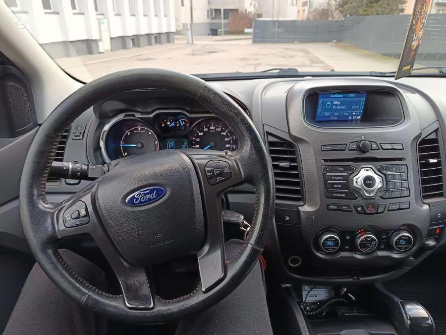 Pelēks Ford Ranger 2013 Mažeikiai, ar dzinēja tilpumu 3.20 L un nobraukumu 280 tūkst. km par 13500 €, foto 13 vietnē AUTOMOTO.COM.LV