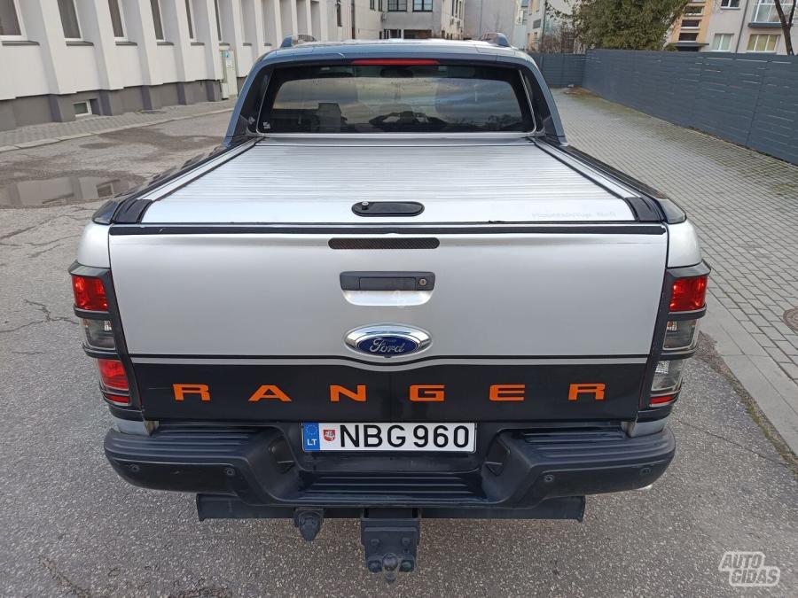 Pelēks Ford Ranger 2013 Mažeikiai, ar dzinēja tilpumu 3.20 L un nobraukumu 280 tūkst. km par 13500 €, foto 6 vietnē AUTOMOTO.COM.LV