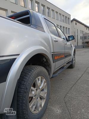 Pelēks Ford Ranger 2013 Mažeikiai, ar dzinēja tilpumu 3.20 L un nobraukumu 280 tūkst. km par 13500 €, foto 20 vietnē AUTOMOTO.COM.LV