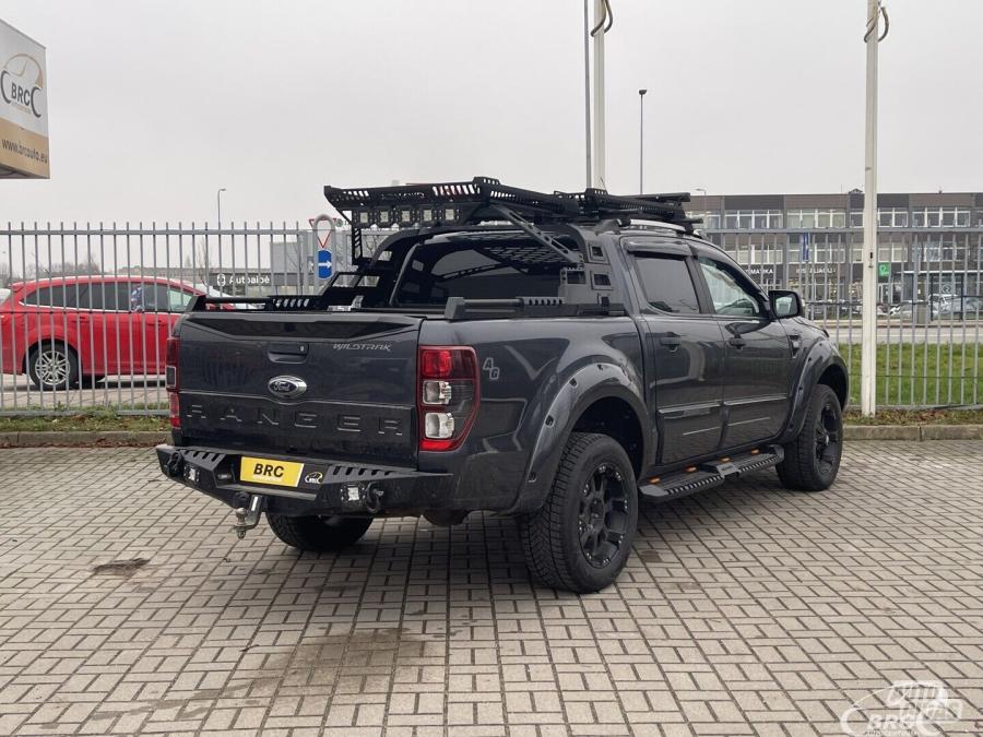 Grey Ford Ranger 2014 in Avizieniai, with an engine capacity of 3.20 L and mileage of 163 thousand km for 16500 €, photo 2 on AUTOMOTO.COM.LV