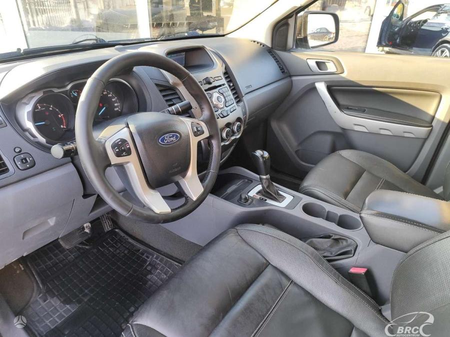 Grey Ford Ranger 2014 in Klaipeda, with an engine capacity of 2.20 L and mileage of 372 thousand km for 10000 €, photo 21 on AUTOMOTO.COM.LV
