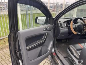 Grey Ford Ranger 2014 in Klaipeda, with an engine capacity of 3.20 L and mileage of 163 thousand km for 16200 €, photo 13 on AUTOMOTO.COM.LV
