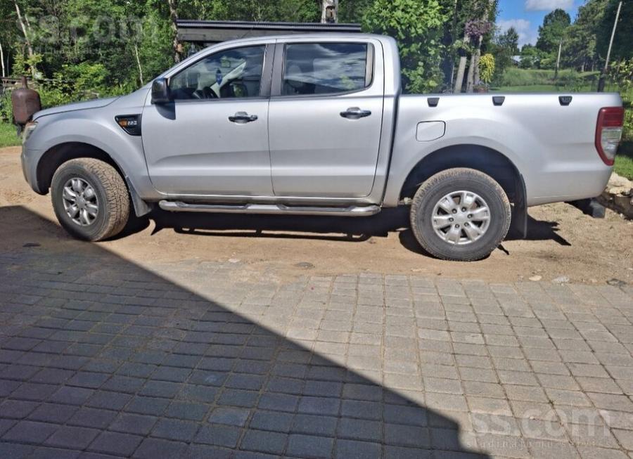 Pelēks Ford Ranger 2014 Rīga, ar dzinēja tilpumu 2.20 L un nobraukumu 247 tūkst. km par 12000 €, foto 4 vietnē AUTOMOTO.COM.LV
