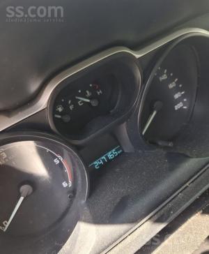 Pelēks Ford Ranger 2014 Rīga, ar dzinēja tilpumu 2.20 L un nobraukumu 247 tūkst. km par 12000 €, foto 12 vietnē AUTOMOTO.COM.LV