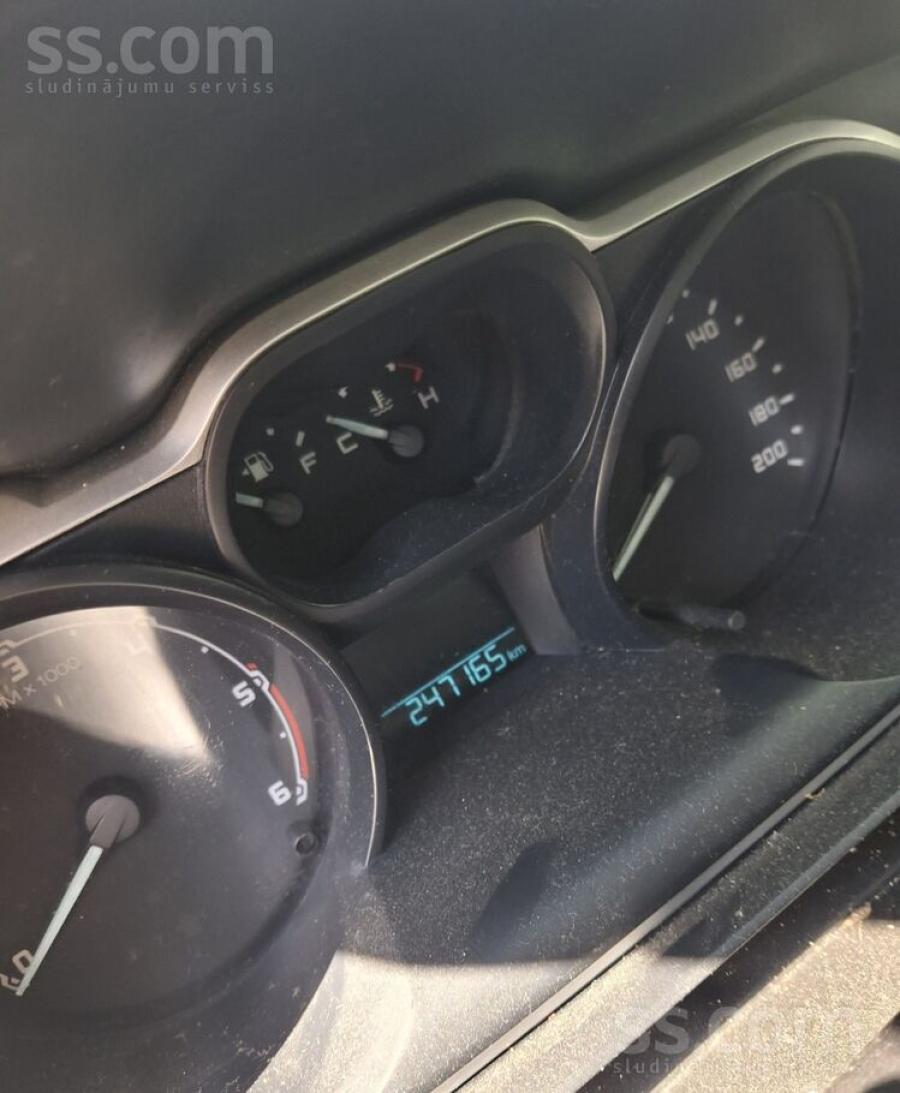 Pelēks Ford Ranger 2014 Rīga, ar dzinēja tilpumu 2.20 L un nobraukumu 247 tūkst. km par 12000 €, foto 12 vietnē AUTOMOTO.COM.LV