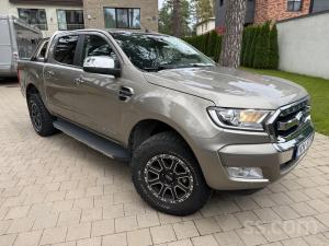 Pelēks Ford Ranger 2016 Rīga, ar dzinēja tilpumu 3.20 L un nobraukumu 191 tūkst. km par 14900 €, foto 3 vietnē AUTOMOTO.COM.LV