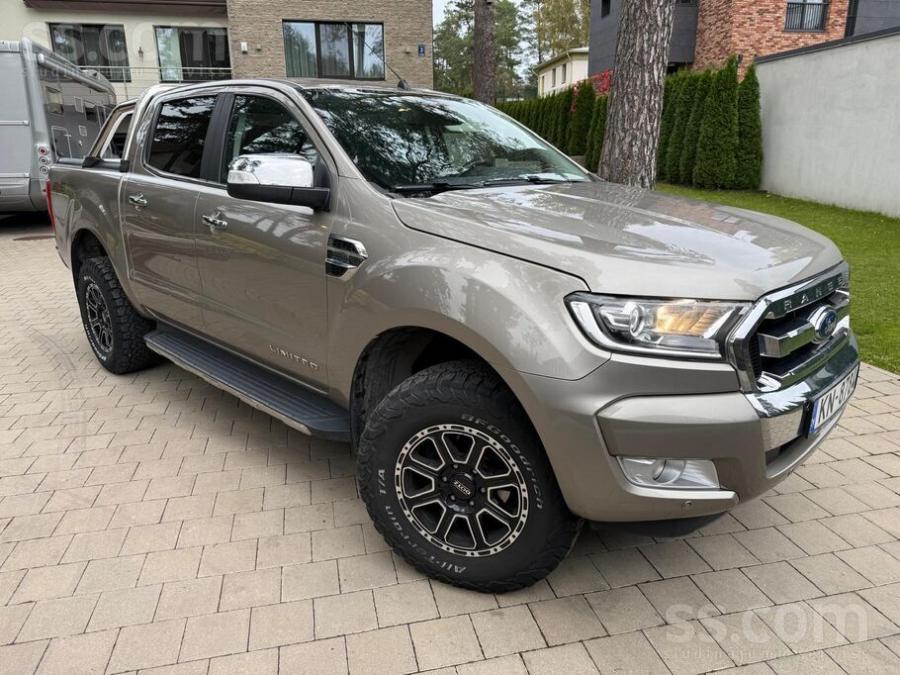 Pelēks Ford Ranger 2016 Rīga, ar dzinēja tilpumu 3.20 L un nobraukumu 191 tūkst. km par 14900 €, foto 3 vietnē AUTOMOTO.COM.LV