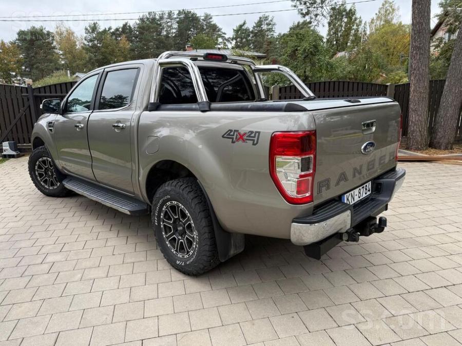 Pelēks Ford Ranger 2016 Rīga, ar dzinēja tilpumu 3.20 L un nobraukumu 191 tūkst. km par 14900 €, foto 5 vietnē AUTOMOTO.COM.LV