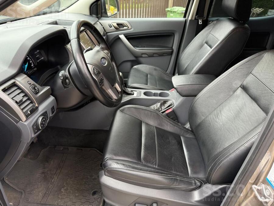 Pelēks Ford Ranger 2016 Rīga, ar dzinēja tilpumu 3.20 L un nobraukumu 191 tūkst. km par 14900 €, foto 11 vietnē AUTOMOTO.COM.LV