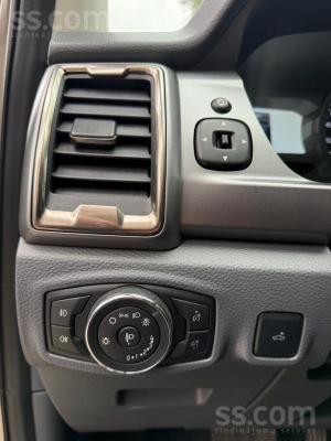 Pelēks Ford Ranger 2016 Rīga, ar dzinēja tilpumu 3.20 L un nobraukumu 191 tūkst. km par 14900 €, foto 14 vietnē AUTOMOTO.COM.LV