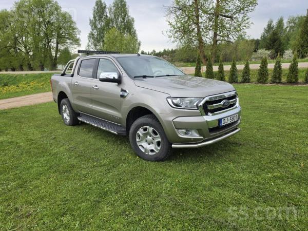 Pelēks Ford Ranger 2017 Jēkabpils, ar dzinēja tilpumu 3.20 L un nobraukumu 192 tūkst. km par 15500 €, foto 5 vietnē AUTOMOTO.COM.LV