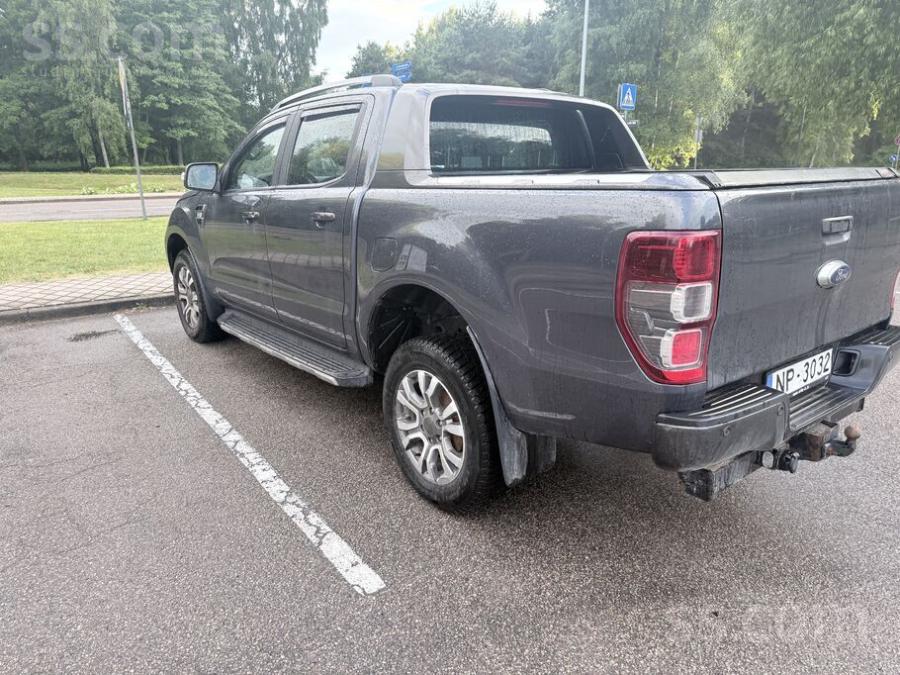 Grey Ford Ranger 2017 in Ventspils, with an engine capacity of 3.20 L and mileage of 245 thousand km for 15900 €, photo 4 on AUTOMOTO.COM.LV