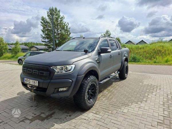 Pelēks Ford Ranger 2017 Viļņa, ar dzinēja tilpumu 3.20 L un nobraukumu 245 tūkst. km par 18900 €, foto 3 vietnē AUTOMOTO.COM.LV