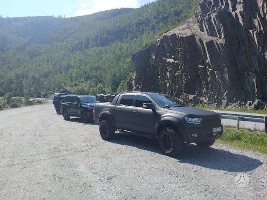 Pelēks Ford Ranger 2017 Viļņa, ar dzinēja tilpumu 3.20 L un nobraukumu 245 tūkst. km par 18900 €, foto 19 vietnē AUTOMOTO.COM.LV