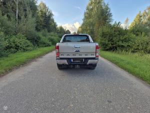 Grey Ford Ranger 2017 in Vilnius, with an engine capacity of 3.20 L and mileage of 276 thousand km for 13310 €, photo 5 on AUTOMOTO.COM.LV