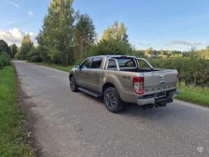 Grey Ford Ranger 2017 in Vilnius, with an engine capacity of 3.20 L and mileage of 276 thousand km for 13310 €, photo 6 on AUTOMOTO.COM.LV