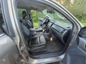 Grey Ford Ranger 2017 in Vilnius, with an engine capacity of 3.20 L and mileage of 276 thousand km for 13310 €, photo 15 on AUTOMOTO.COM.LV