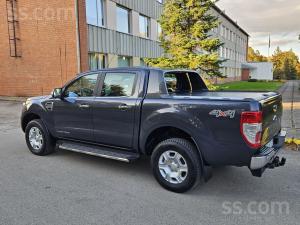 Grey Ford Ranger 2017 in Jekabpils, with an engine capacity of 3.20 L and mileage of 326 thousand km for 15490 €, photo 10 on AUTOMOTO.COM.LV