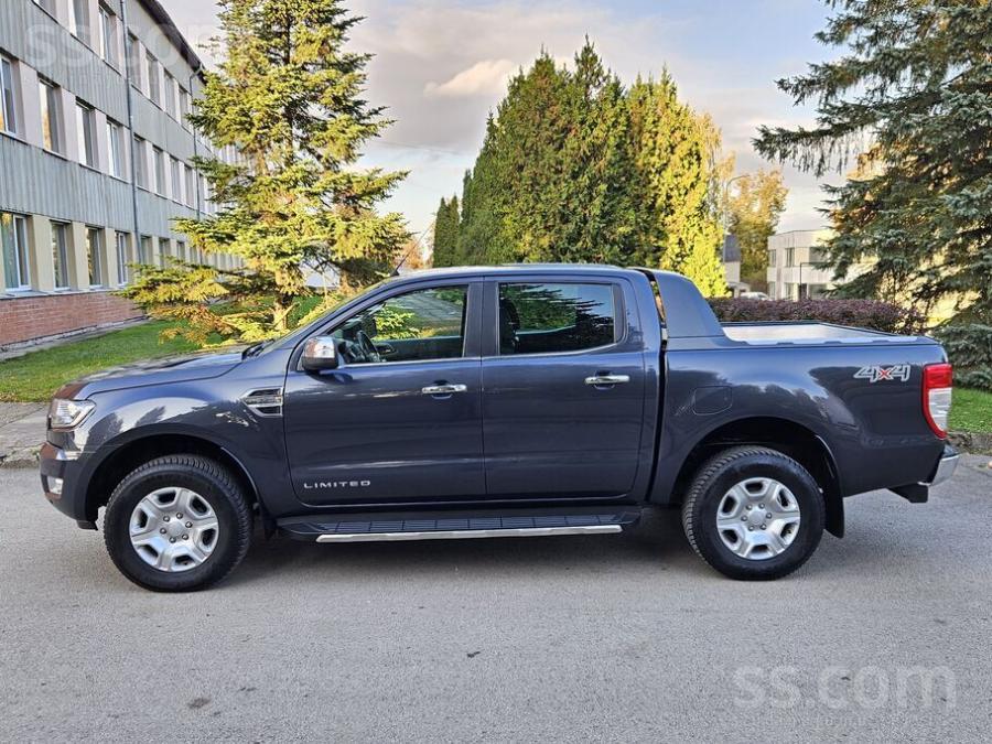 Grey Ford Ranger 2017 in Jekabpils, with an engine capacity of 3.20 L and mileage of 326 thousand km for 15490 €, photo 11 on AUTOMOTO.COM.LV