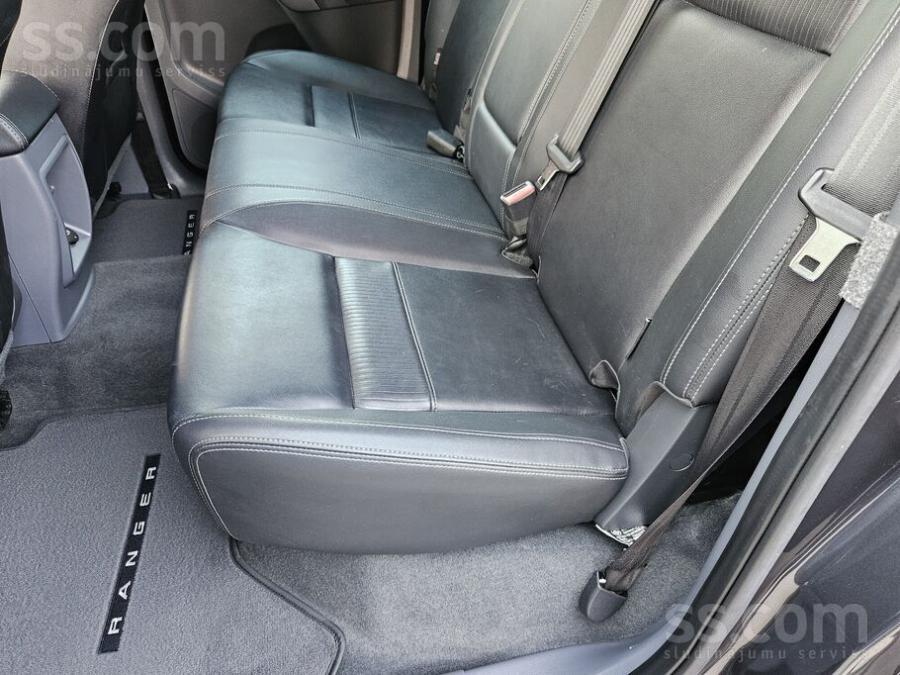 Grey Ford Ranger 2017 in Jekabpils, with an engine capacity of 3.20 L and mileage of 326 thousand km for 15490 €, photo 17 on AUTOMOTO.COM.LV