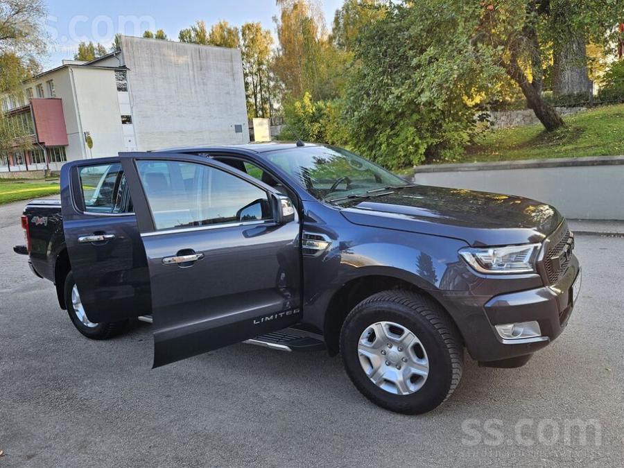 Grey Ford Ranger 2017 in Jekabpils, with an engine capacity of 3.20 L and mileage of 326 thousand km for 15490 €, photo 24 on AUTOMOTO.COM.LV
