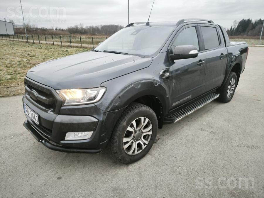 Grey Ford Ranger 2018 in Preili, with an engine capacity of 3.20 L and mileage of 350 thousand km for 14500 €, photo 1 on AUTOMOTO.COM.LV